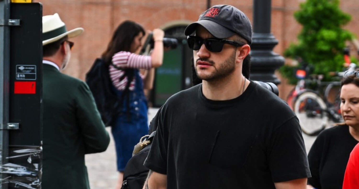 メンズキャップコーデのポイントとは？着こなし事例とおすすめのアイテムもピックアップ | メンズファッションメディア OTOKOMAE / 男前研究所