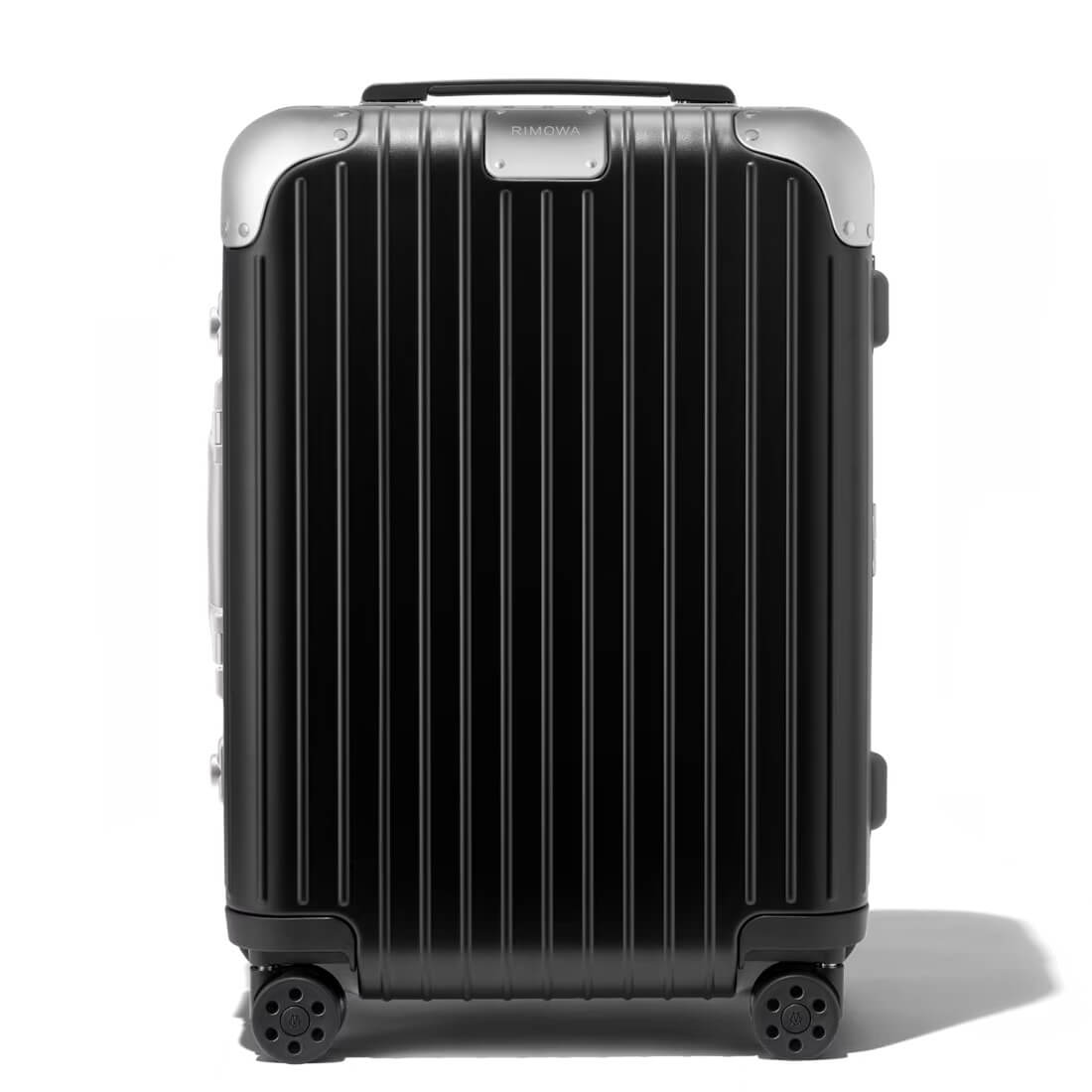 3 Reasons Why Challengers Love Rimowa Suitcases & Introduction to All ...