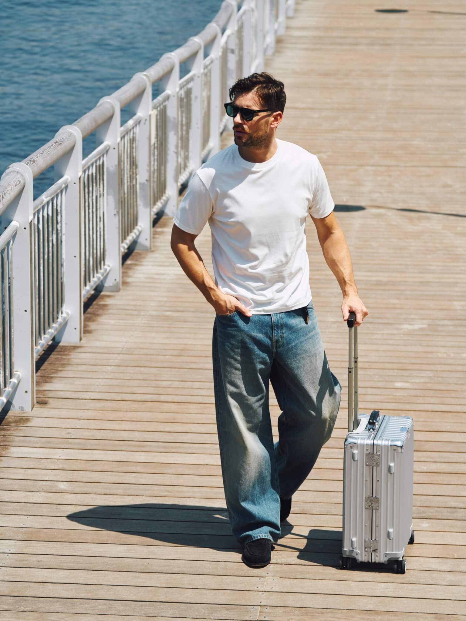 リモワのスーツケースを挑戦者が偏愛する3の理由＆珠玉の全モデル紹介【100型以上を網羅】 | メンズファッションメディア OTOKOMAE / 男前研究所